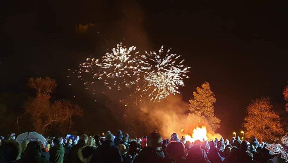 Bonfire Night in York – A Sky Full of Colour